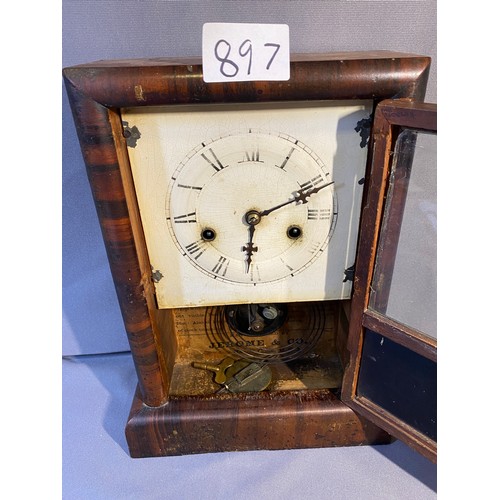 Mantle clock - Viewing section: O8