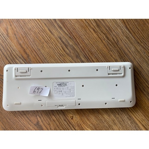 Wireless Key Board - Viewing Section: O6