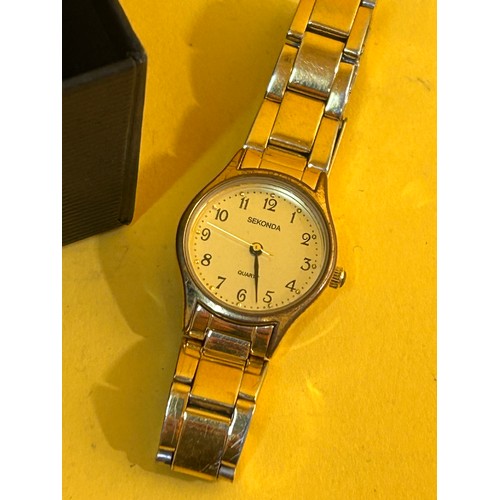 2 x ladies watch sets and Sekonda watch