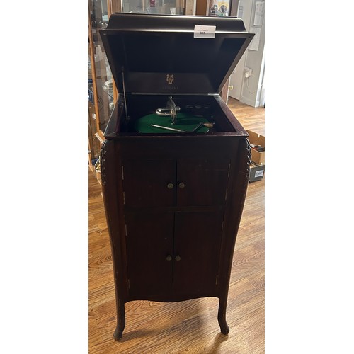 Academy wind up gramophone in free standing case