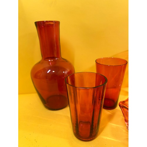 Selection of glassware - some studio glass