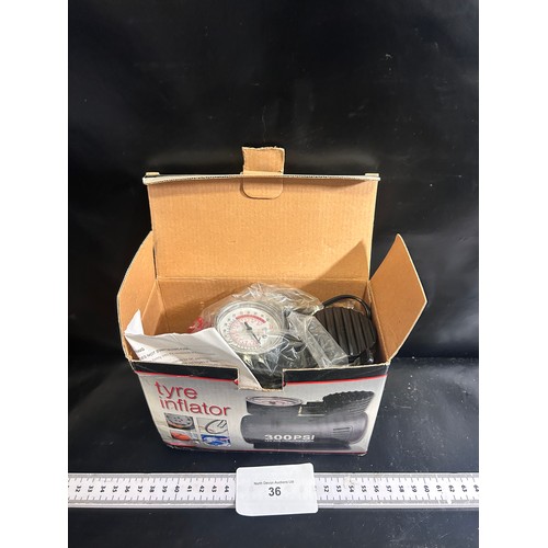 300 PSI tyre inflator - in original box (untested)