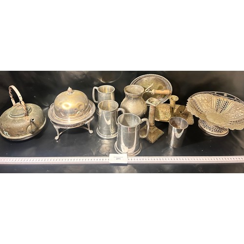 Mixed lot of vintage & antique metal ware - tankards, serving ware ...