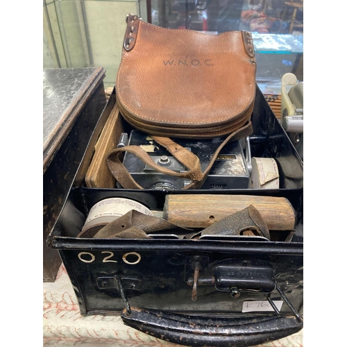 1 SETRIGHT BUS TICKET MACHINE WITH BOX #020 WITH STRAP & BAG