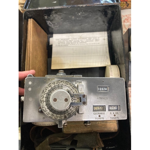 1 SETRIGHT BUS TICKET MACHINE WITH BOX #020 WITH STRAP & BAG