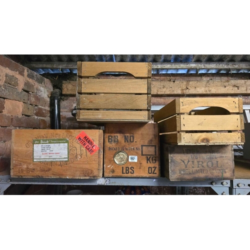 5 VINTAGE WOODEN PACKING CRATES