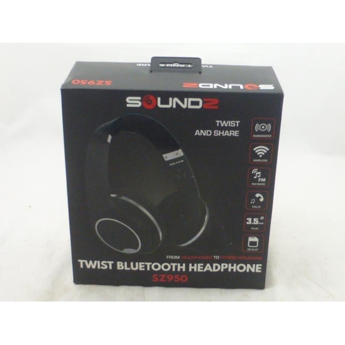 Pair of Sound 2 SZ950 Bluetooth Headphones in Original Box