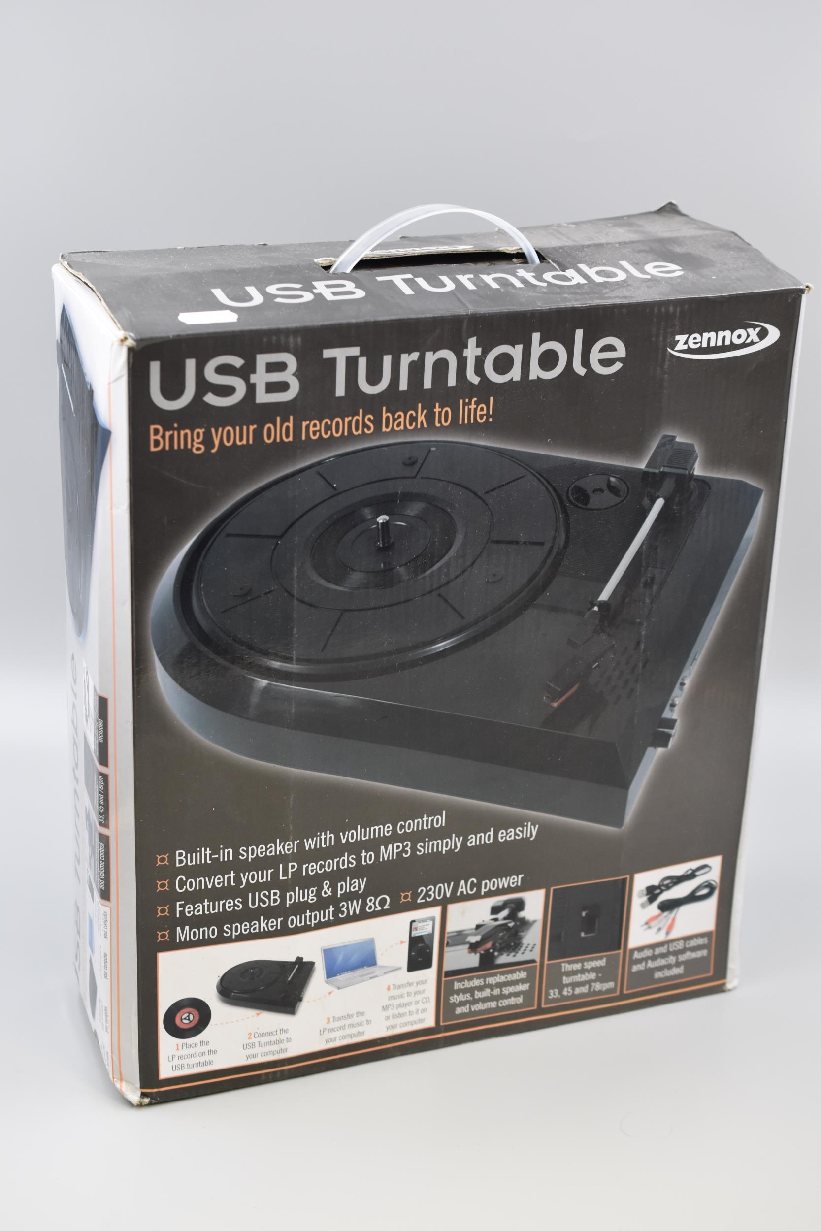 Zennox USB Turntable Record Player (Powers On When Tested)