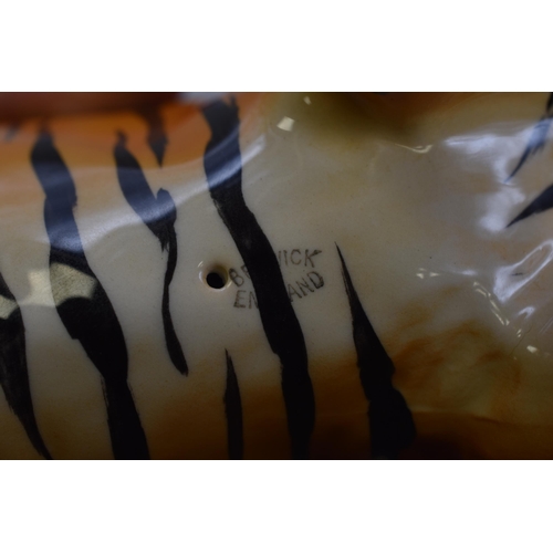 A Beswick Tiger Figure No 2096, Approx 30cm Long