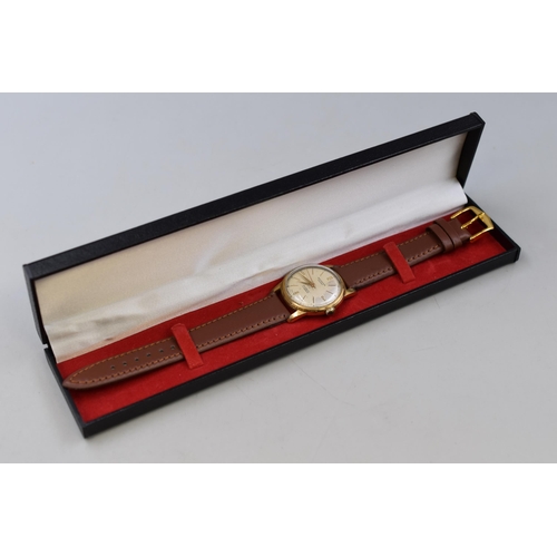 Bravingtons Renown 17 Jewels Mechanical Gents Watch complete with ...