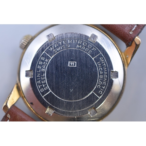 Bravingtons Renown 17 Jewels Mechanical Gents Watch complete with ...