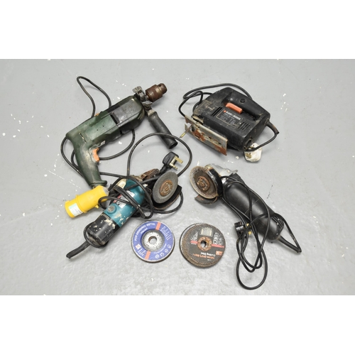 Four Power Tools and A Selection of Cutting Discs To Include Makita 540w Grinder (Powers On), Challe