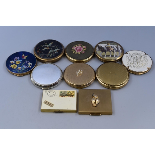 Ten Collectable Compacts, To Include Two Stratton. Some Are As Found