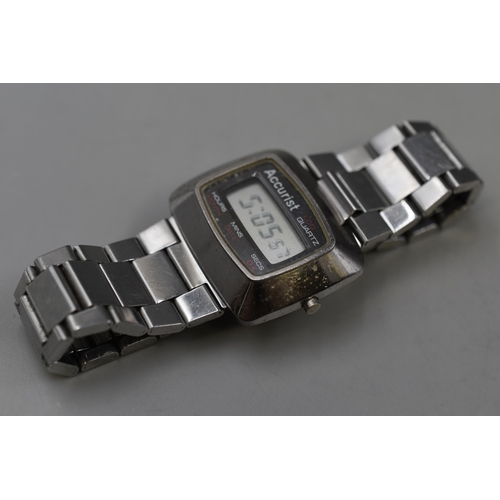 An Accurist LCD Display Digital Watch, Working