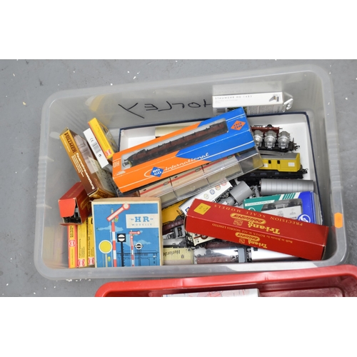 Three Boxes of H0 and 00 Model Train Accessories including Triang, Roco ...