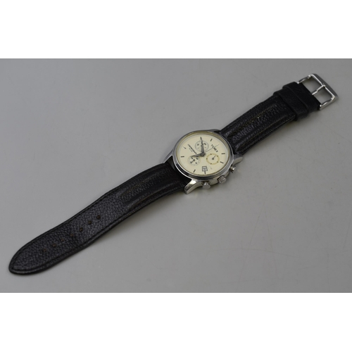 Stunning Working Timex Chronograph WR 30m Time and Date Watch