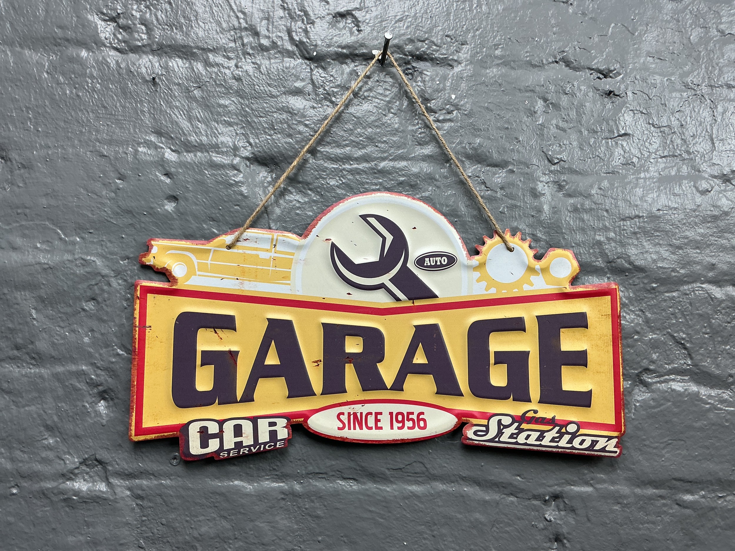 Vintage Style Tin Plate Garage Sign 40x23cm