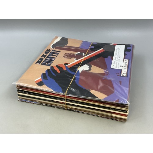 Fifteen Pre Owned Vinyl Albums including Big Country, Meat Loaf, Neil ...