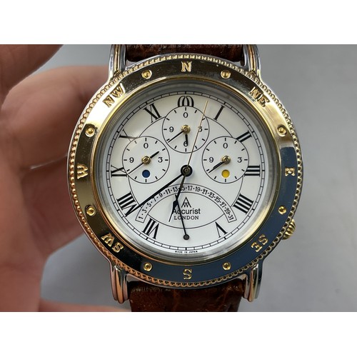 An Accurist London Greenwich Commemorative GMT004 Gents Quartz Watch ...