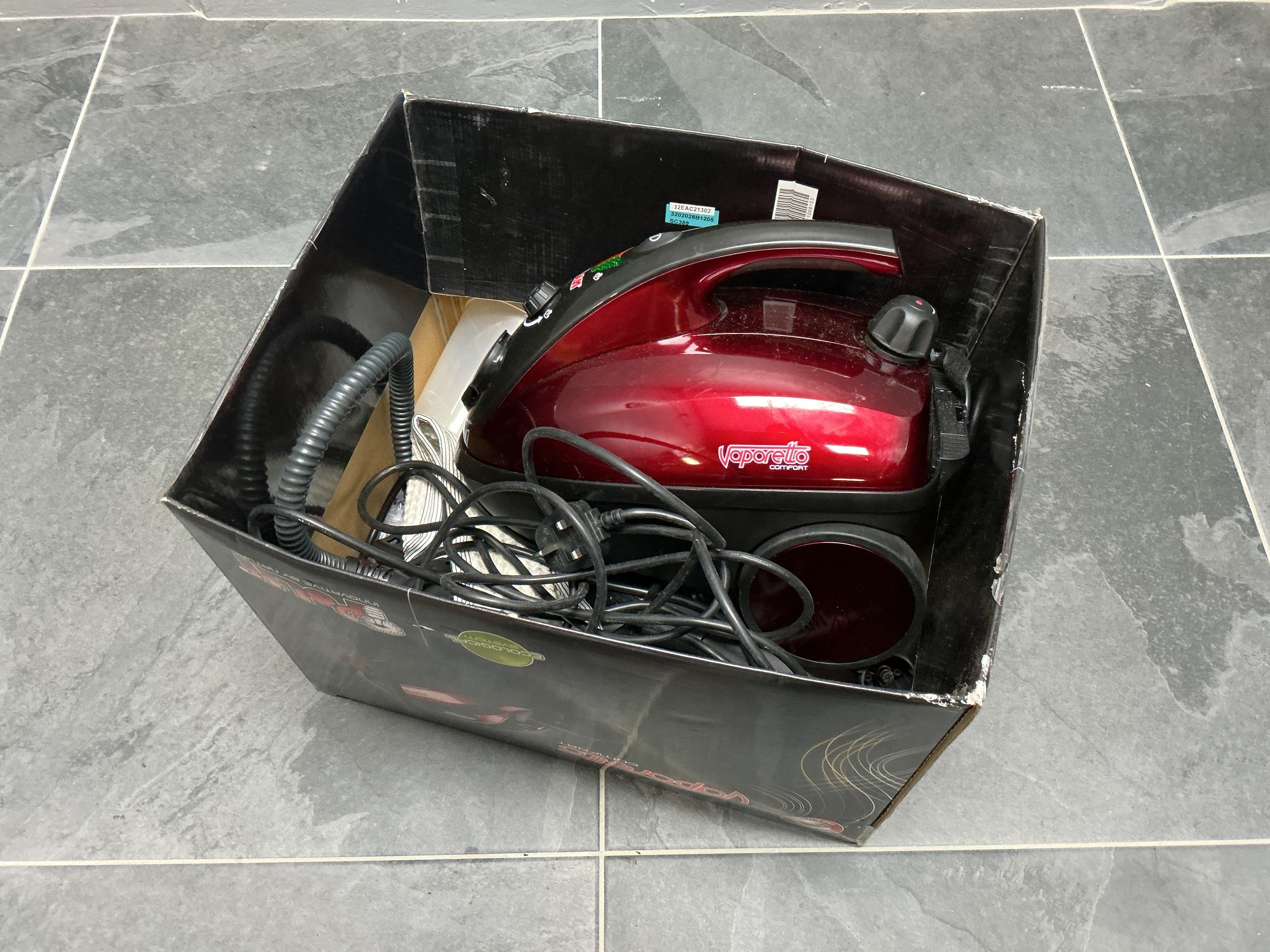 Boxed Vaporetto Steam Cleaner system Complete with attachments, Powers ...