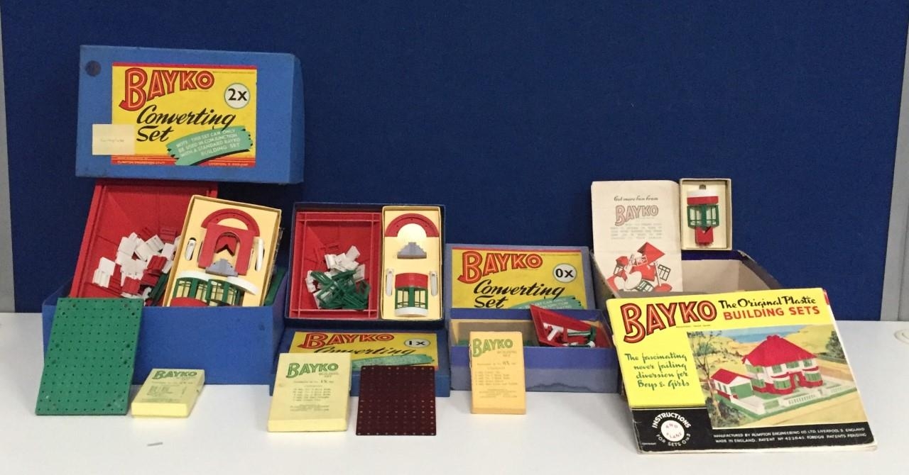Vintage Bayko Building Sets. Includes Converting Set 2x (complete, in ...