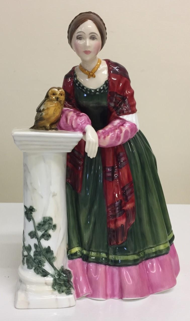 Royal Doulton 'Florence Nightingale' figurine, limited edition 2310/5000.