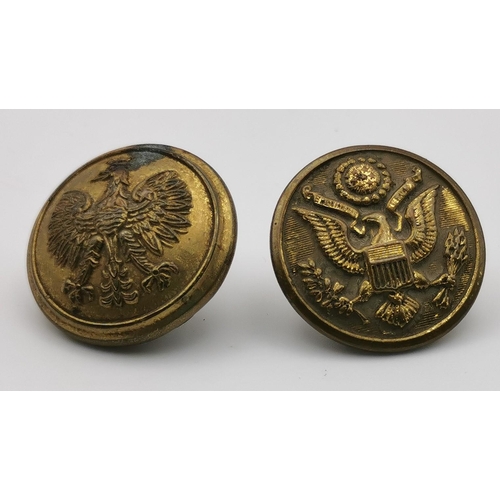 A selection of Imperial & WWII German buttons & cockades.