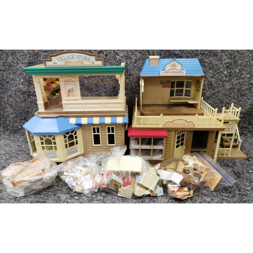A collection of four Sylvanian Families part-sets & accessories. To ...