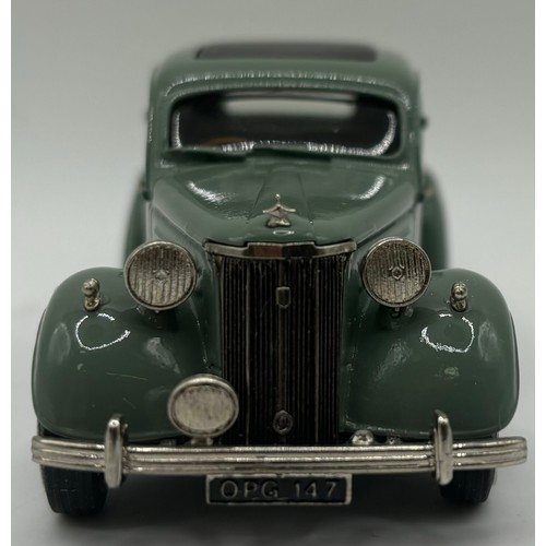 Lansdowne Models, by Brooklin Models Ltd, 1948 Ford V-8 Pilot Dealer ...