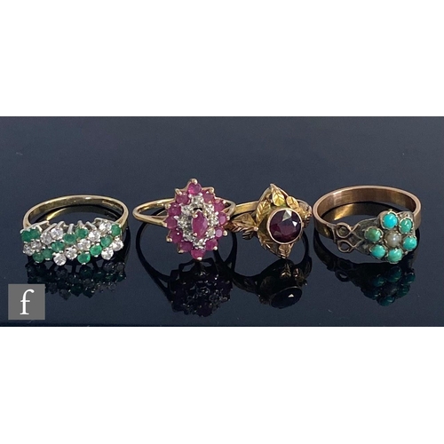 Four 9ct stone set rings to include a single stone garnet and a modern ...