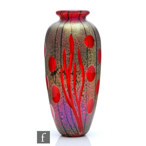 Richard P. Golding - Okra - A contemporary studio glass vase in the ...