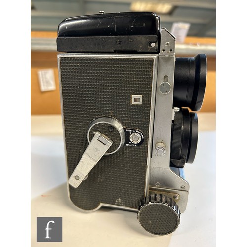 A Mamiya C3 camera, Twin-lens reflex medium format camera, with Mamiya ...