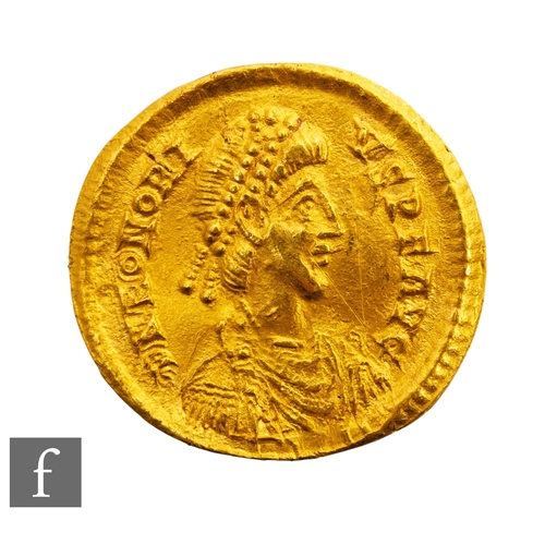 Roman - An Honorius gold Solidus (393-423 AD), 20mm, 4.3g.Honorius was ...