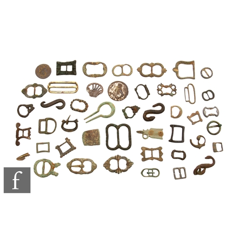 1200-1600AD - A collection of early and later belt and shoe buckles to ...