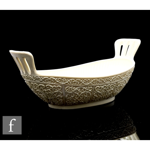 A late Victorian Sowerby pressed glass Queen's Ivory twin handled bowl ...