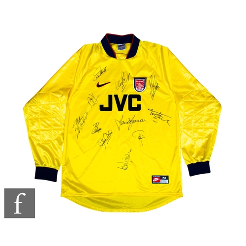 An Arsenal 1997/98 season JVC Nike signed shirt, signatures include ...