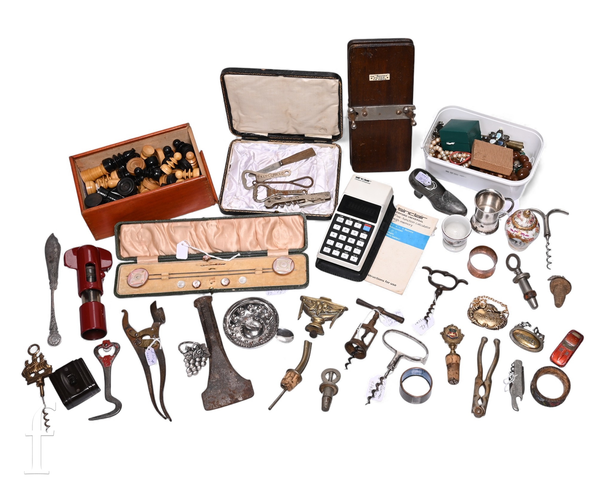 A collection of miscellaneous items to include small metal wares ...
