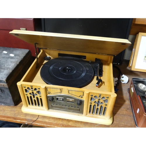 A Retro Style CD Player