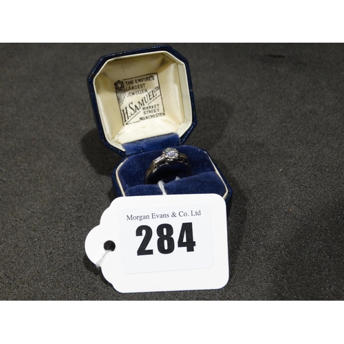 An 18ct White Gold & Diamond Ring