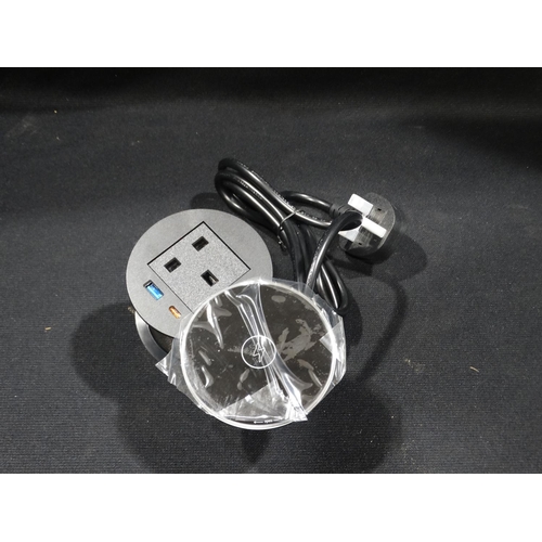A New & Boxed Recessed Power Point