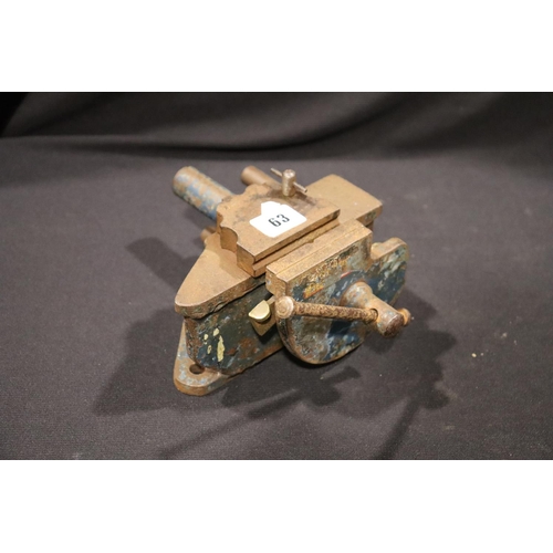 A Three Inch Turret Vice