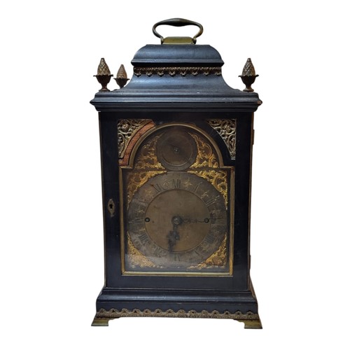 A FINE 18TH CENTURY ENGLISH EBONISED BRACKET CLOCK/TIMEPIECE With ...