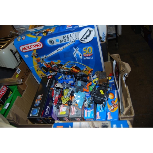 MECCANO MULTI MODELS KIT, 10 KITS, LEGO DOZER COMACTOR, ETC