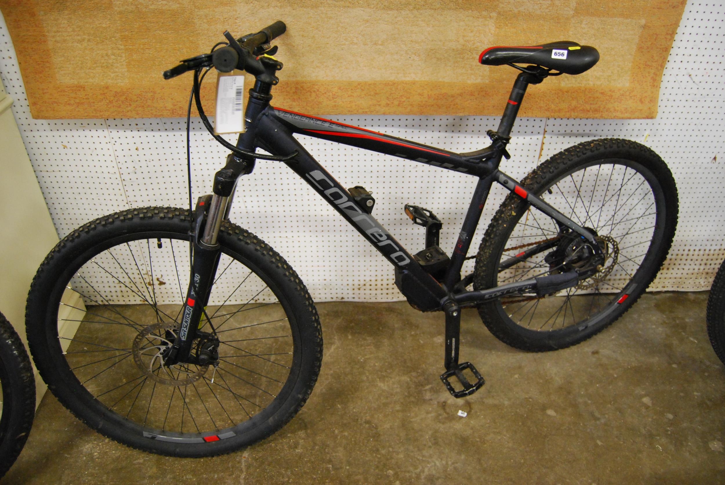 BLACK AND RED CARRERA VENGEANCE E-SPEC MOUNTAIN BIKE P2300287654