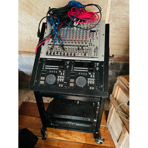 Tascam CD-302 dual CD player, working order