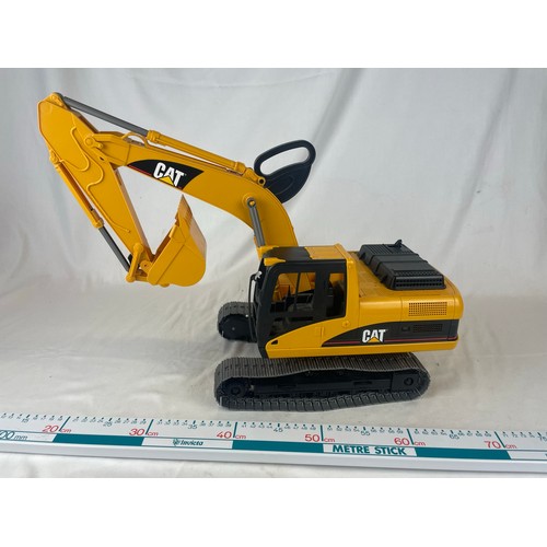 CAT excavator 2004, Brudar