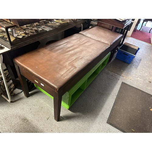 Doctor's examination bench, supplied by Smith and Sheppard Dublin, 77 ...