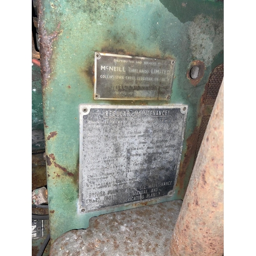 Deutz D25 Tractor. 1959. Twin cylinder air cooled engine. C/w original ...