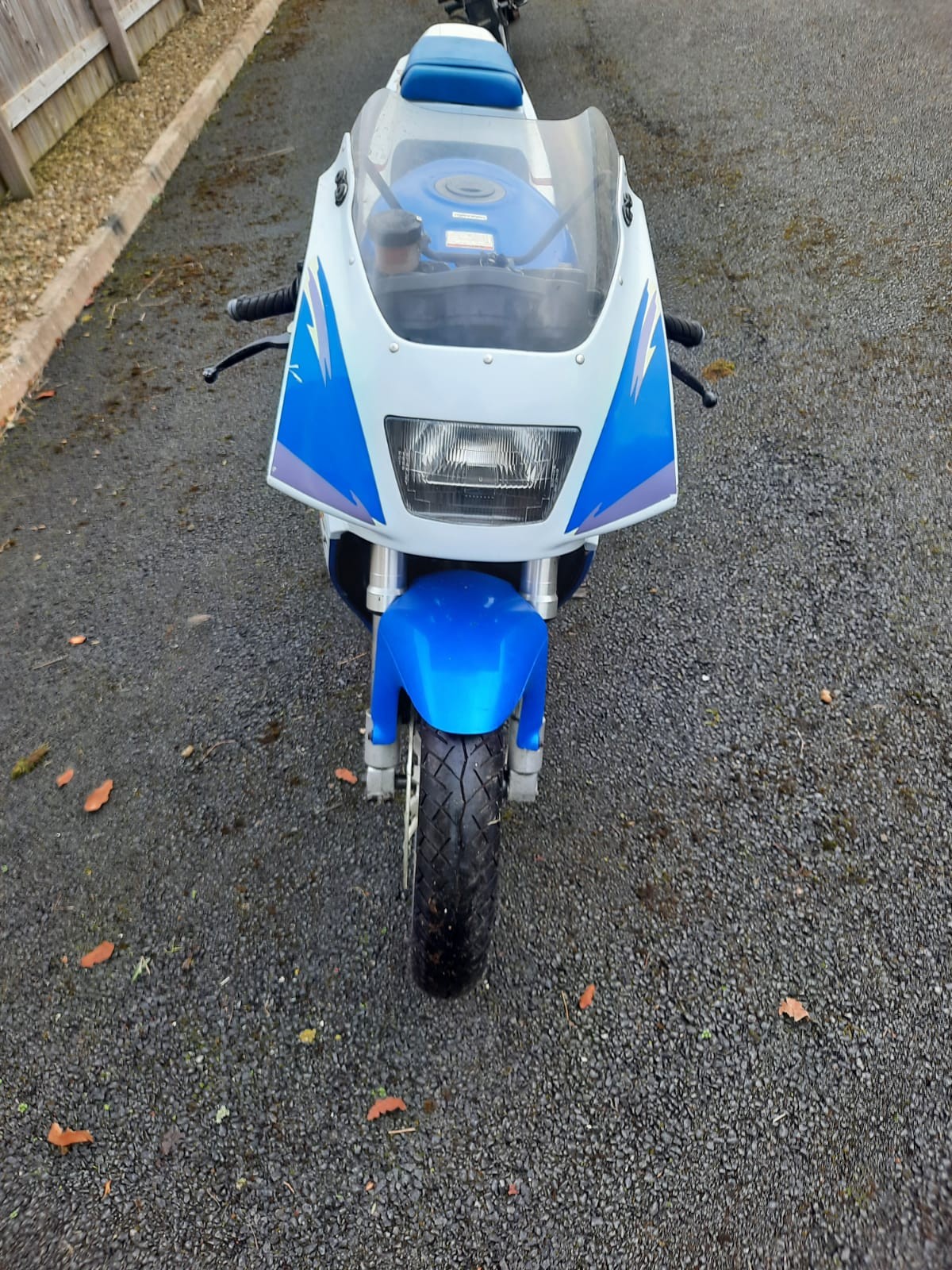 Suzuki RG125 Motorcycle. 1988. Frame no. NF13B 103451 Engine no. F117 ...