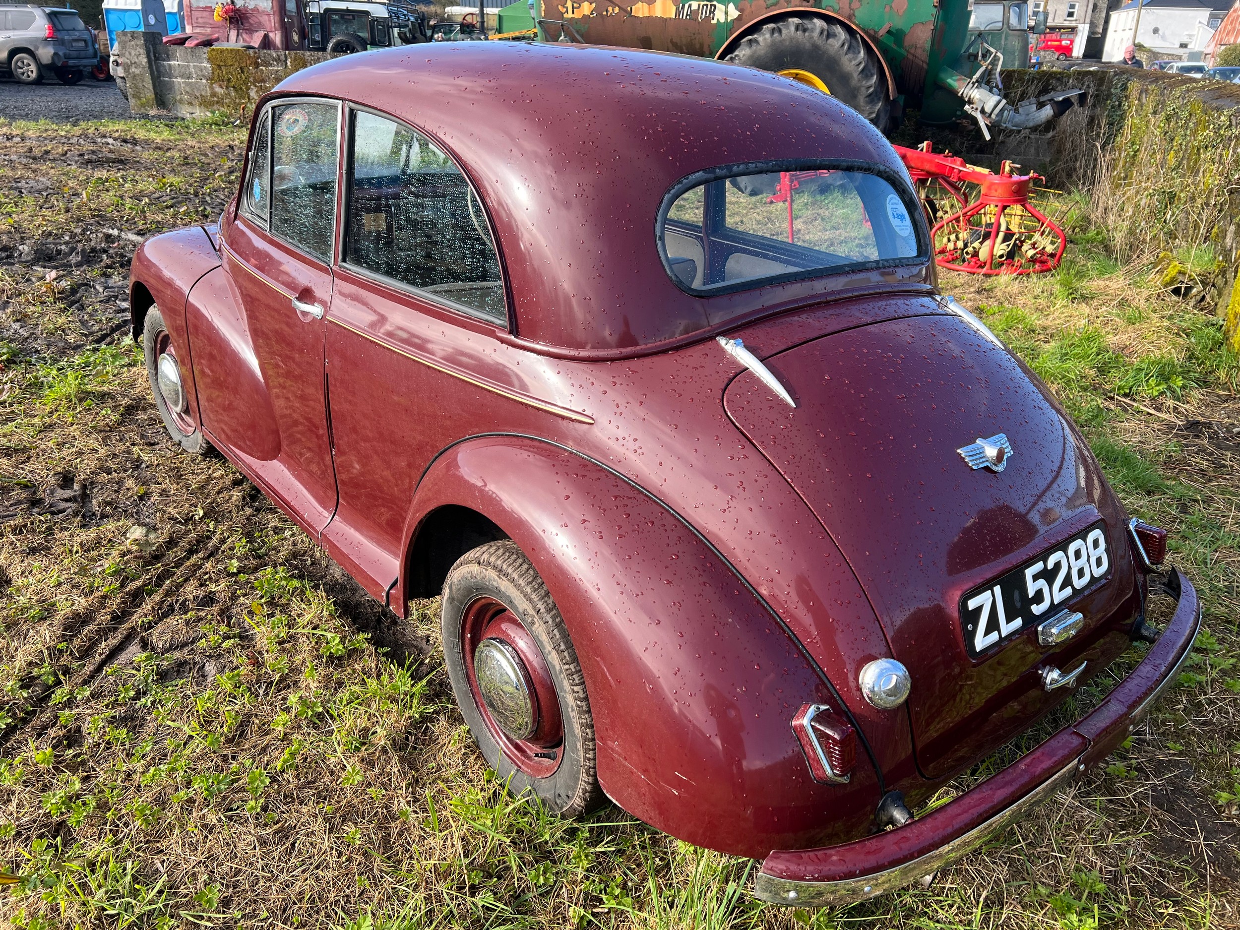 Morris Minor low light car. 1950. very well restored. Drove to the sale ...